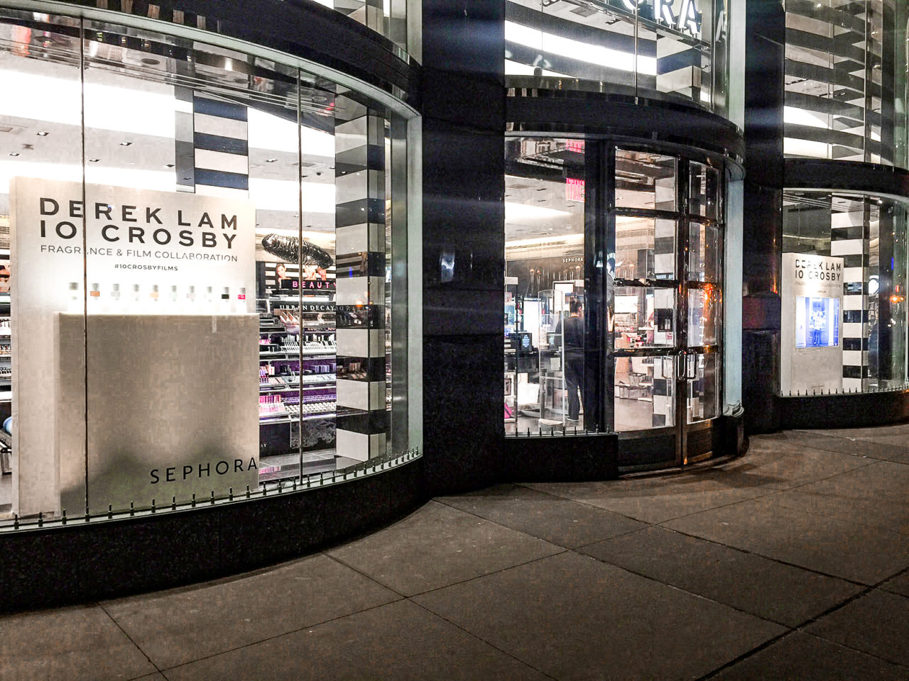 Retail Monitor Display - SEG Systems Portfolio