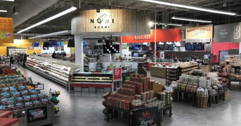 Custom 3D Lettering Display at Hy-Vee Grocery Stores - SEG Systems